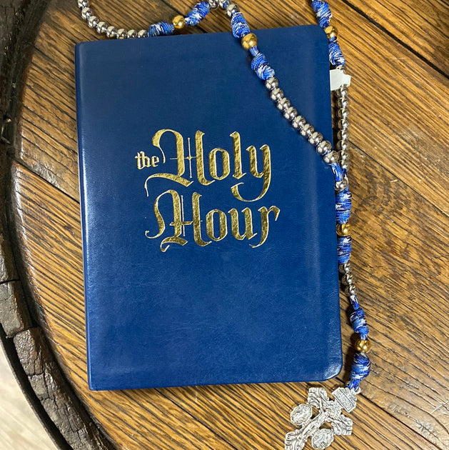 The Holy Hour: Meditations for Eucharistic Adoration – Crossroads ...